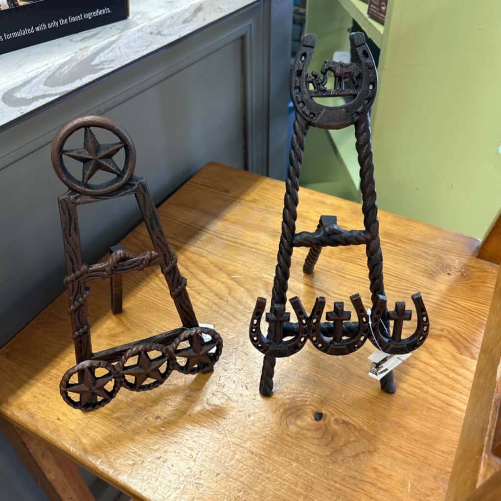 Western Metal Picture Stand - Western Traditions Furniture